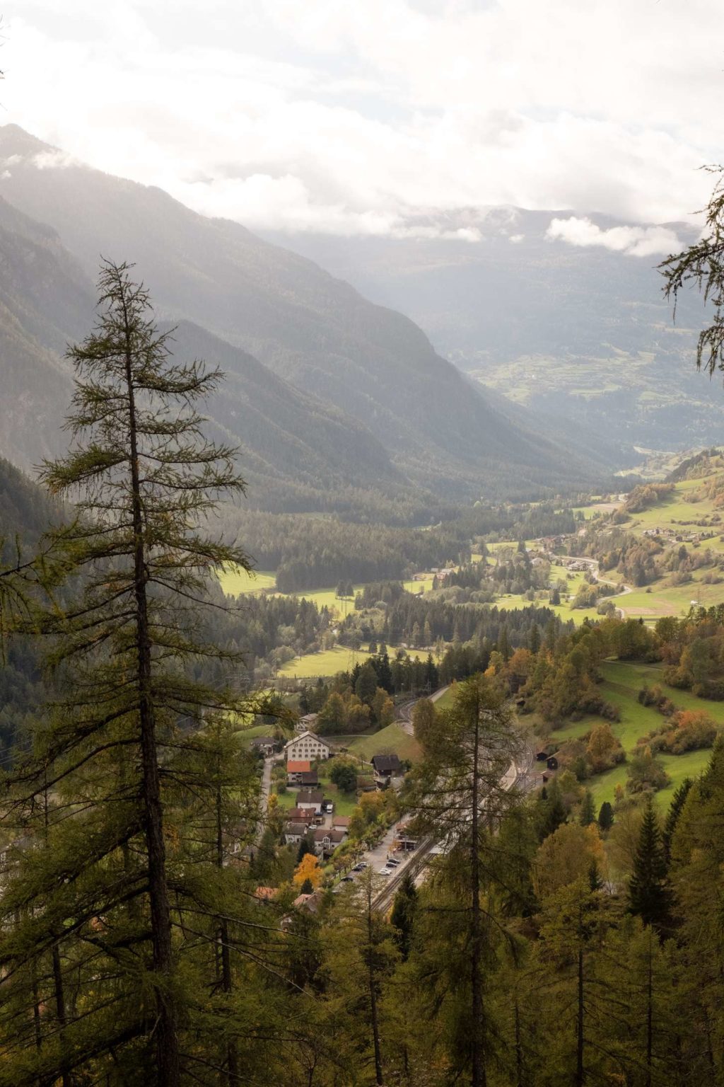 Filisur: On the path of the Glacier Express — Wild & Without